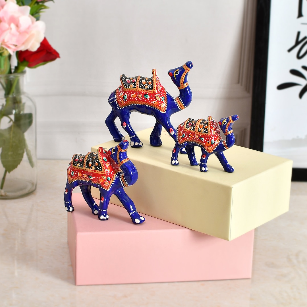 Camel Figurine, Enameled Camel Statue Home Décor, Display Figurines ...