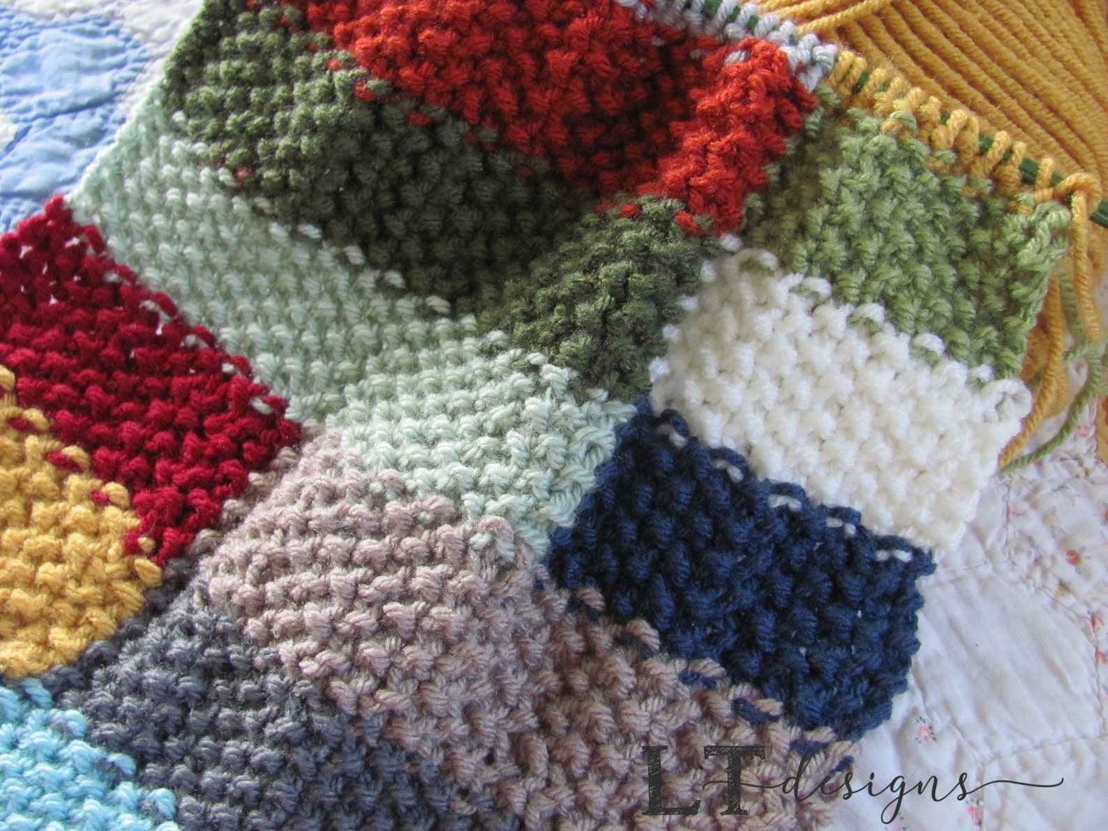 Stash Buster Patchwork Knit Scarf Pattern - Adult Size - Worsted Weight ...