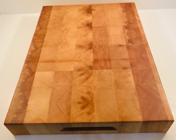 The Detroiter large Maple Chopping Block - Etsy