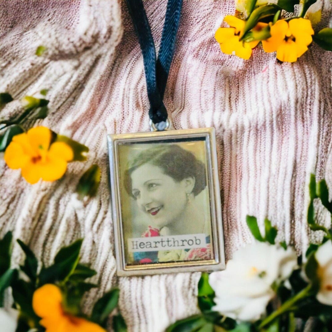 New Silver Heartthrob Variety is the Spice in Life 1920's Woman Face ...