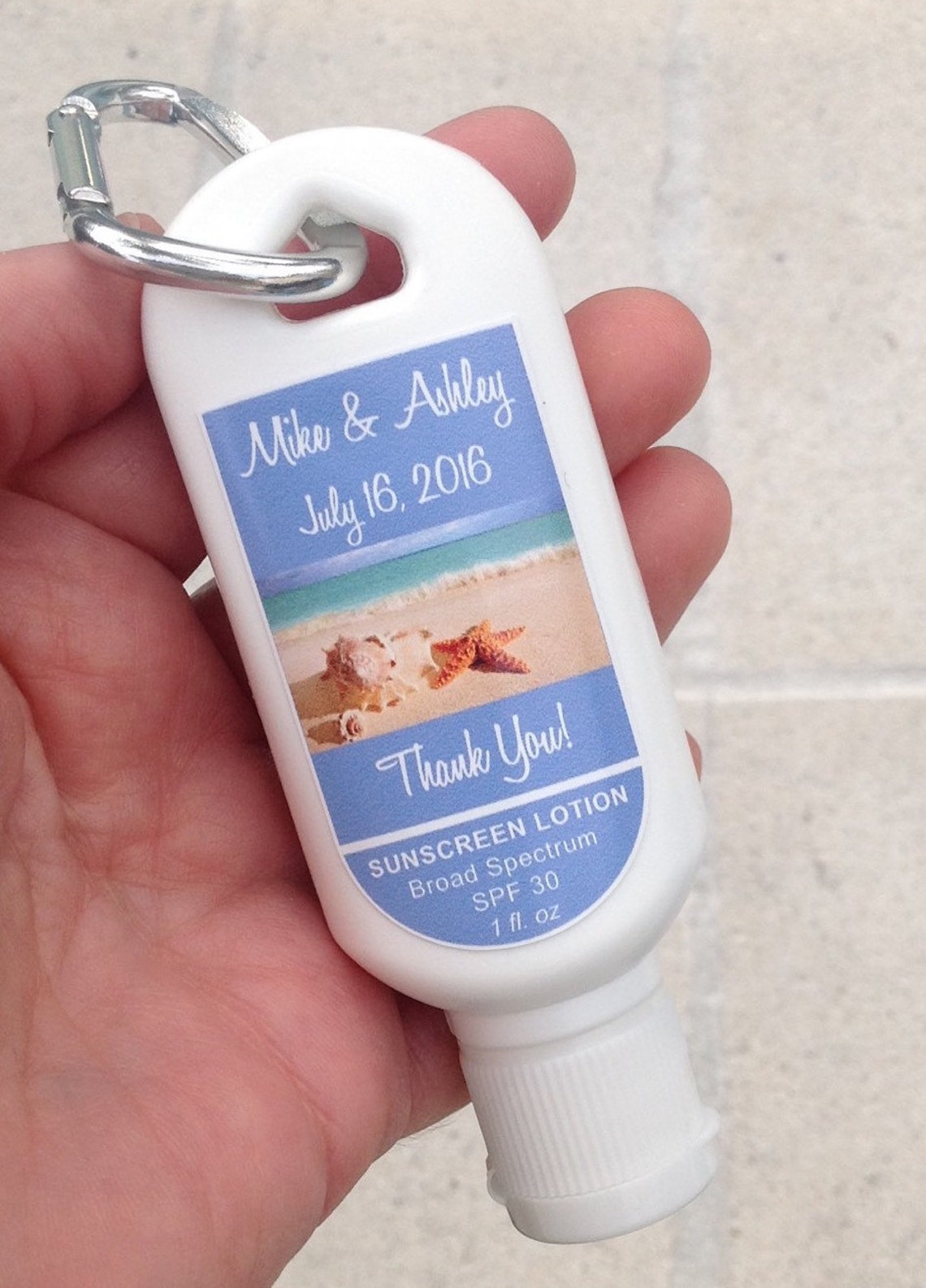 Personalized Wedding Sunscreen SPF30 1oz Clip Seashell Beach | Etsy
