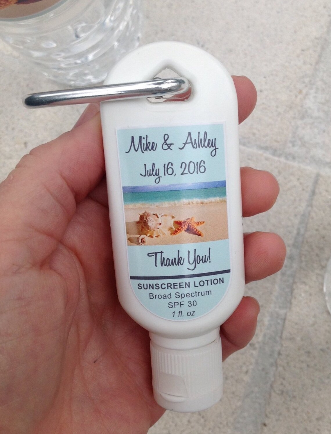 Personalized Wedding Sunscreen SPF30 1oz Clip Seashell Beach | Etsy