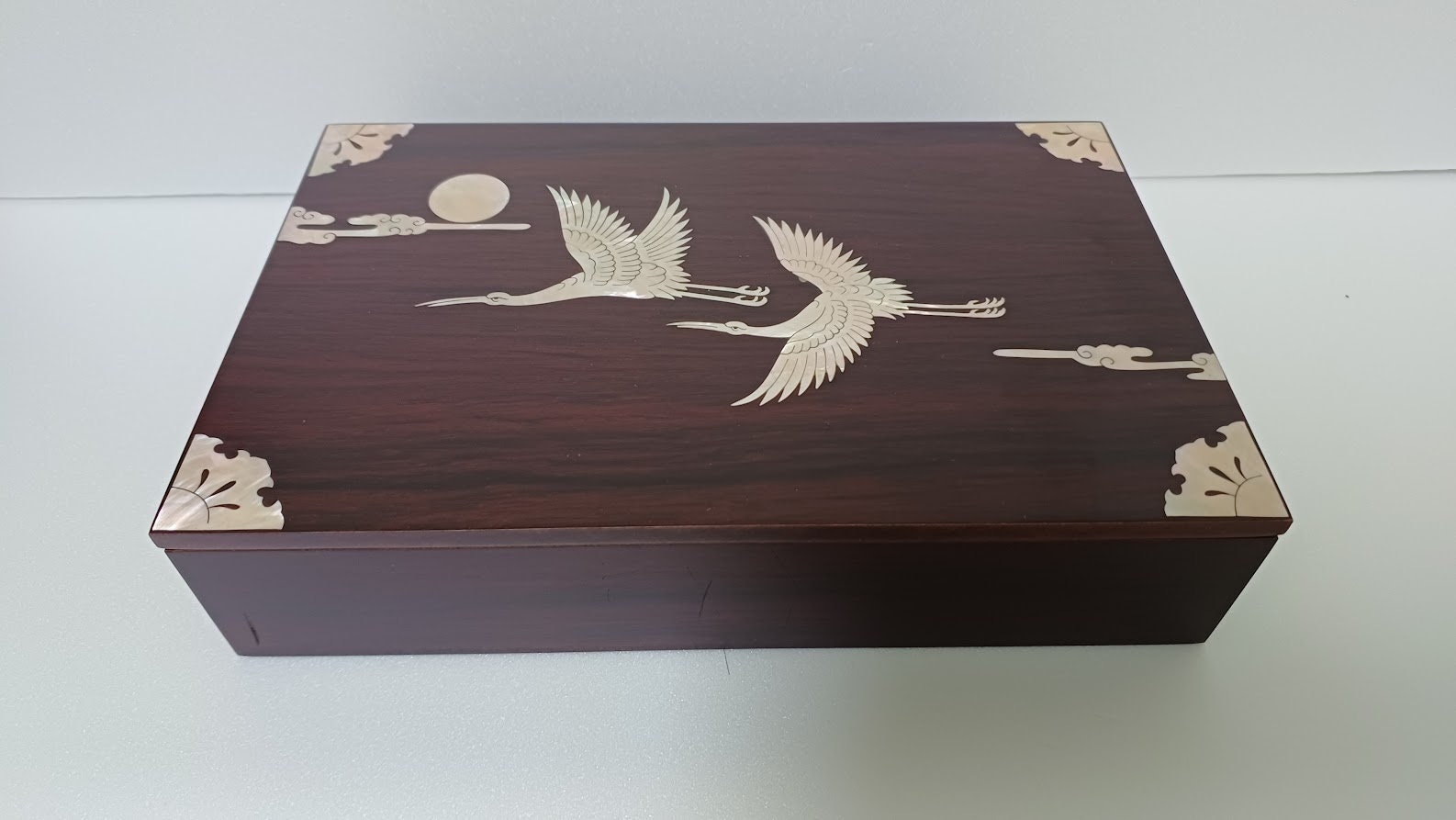 Korean Traditional Two Cranes Design Najeon Lacquer Mother-of-pearl ...