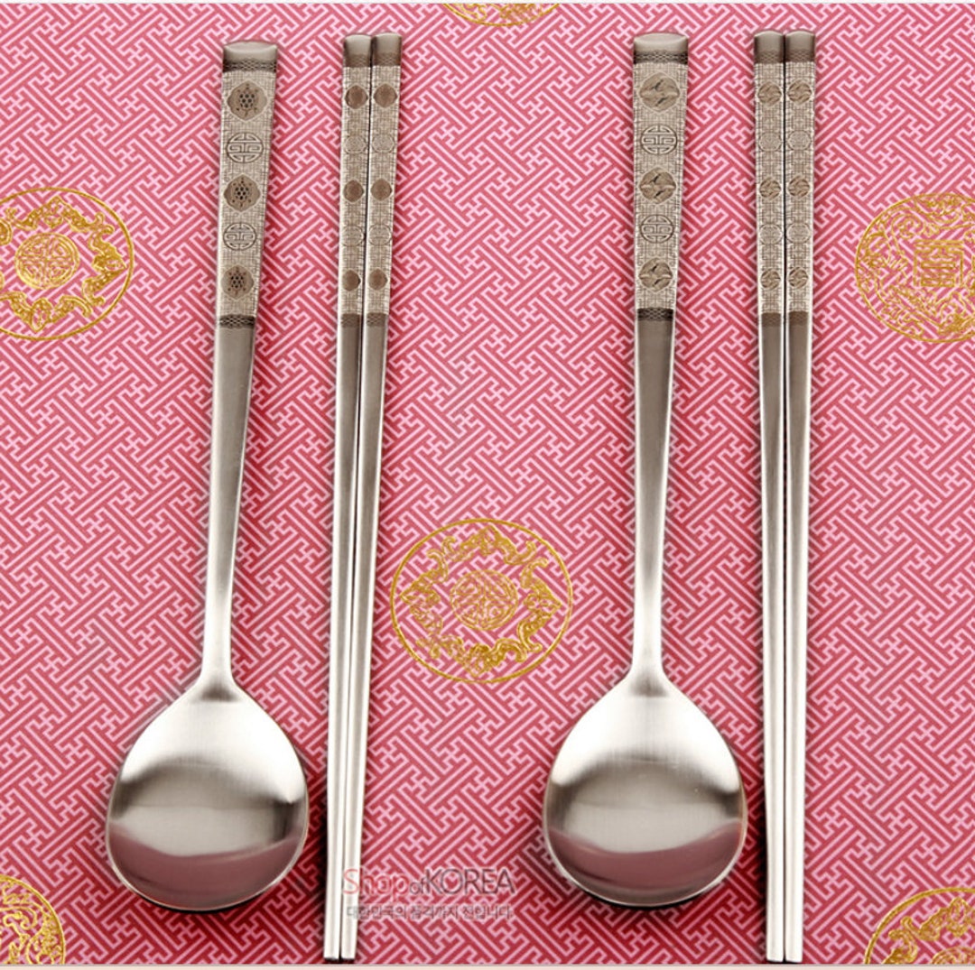 Set of 2 Korean Traditional Spoon and Chopsticks Design With Crane and ...