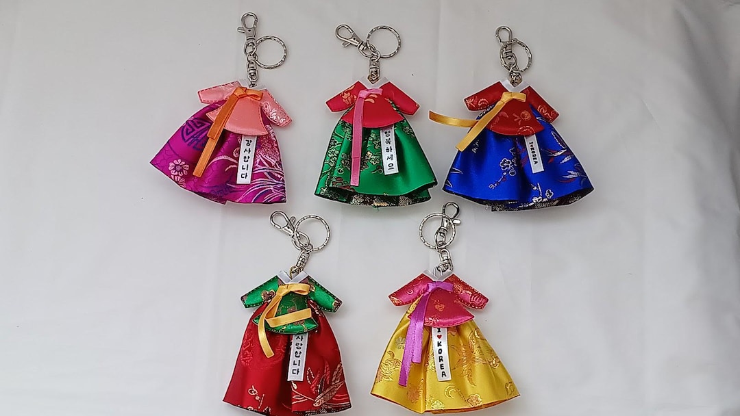 Set of 5 Hanbok-inspired Keyrings Traditional Korean Clothing Design - Etsy