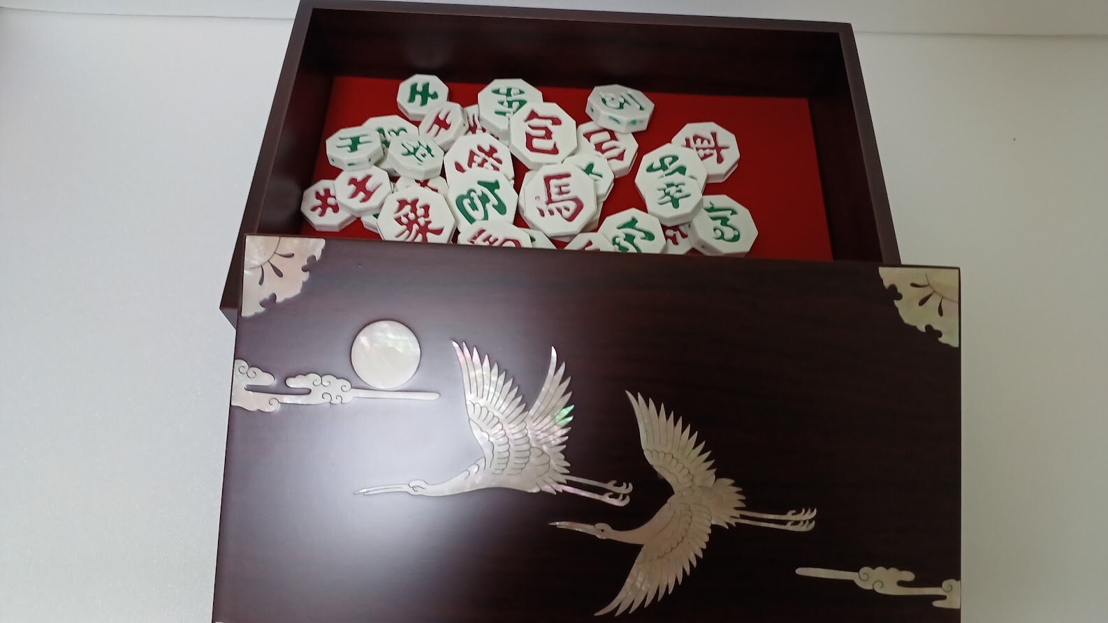 Korean Traditional Two Cranes Design Najeon Lacquer Mother-of-pearl ...