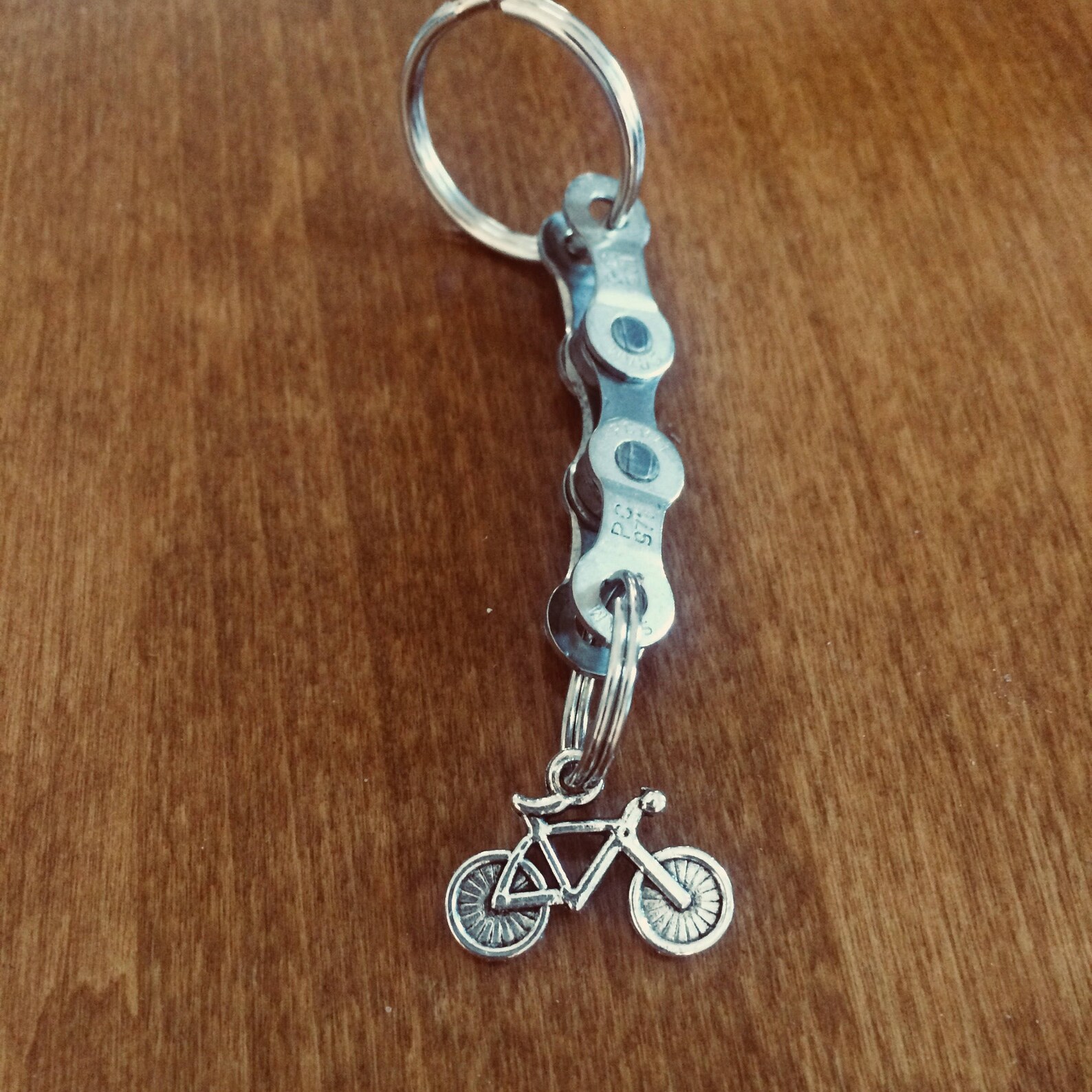 Bike Chain Keychain/cyclist Gift/bike Charm/recycled Bike Chain - Etsy
