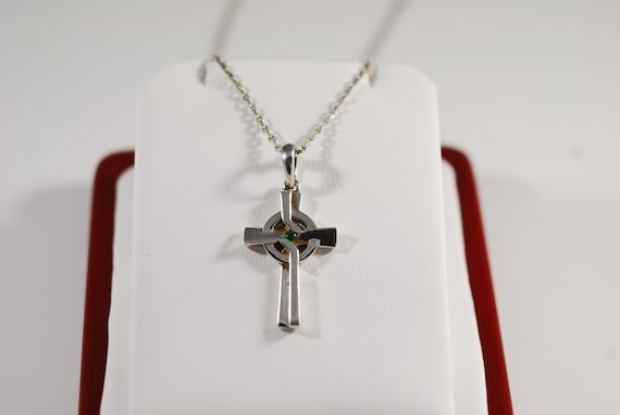 Beautiful SOLVAR Celtic Cross with Tiny Emerald Gemst… - Gem