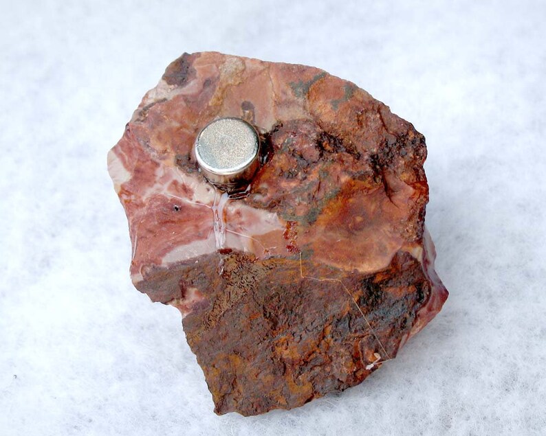 WONDERSTONE Red Pink Brown Natural Stone on Magnet for Fridge ...