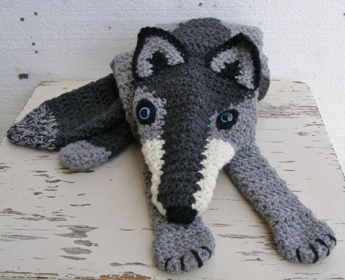 Grey Wool Wolf Scarf, Soft Merino Crochet Scarf, Animal Lover Neck Wrap ...