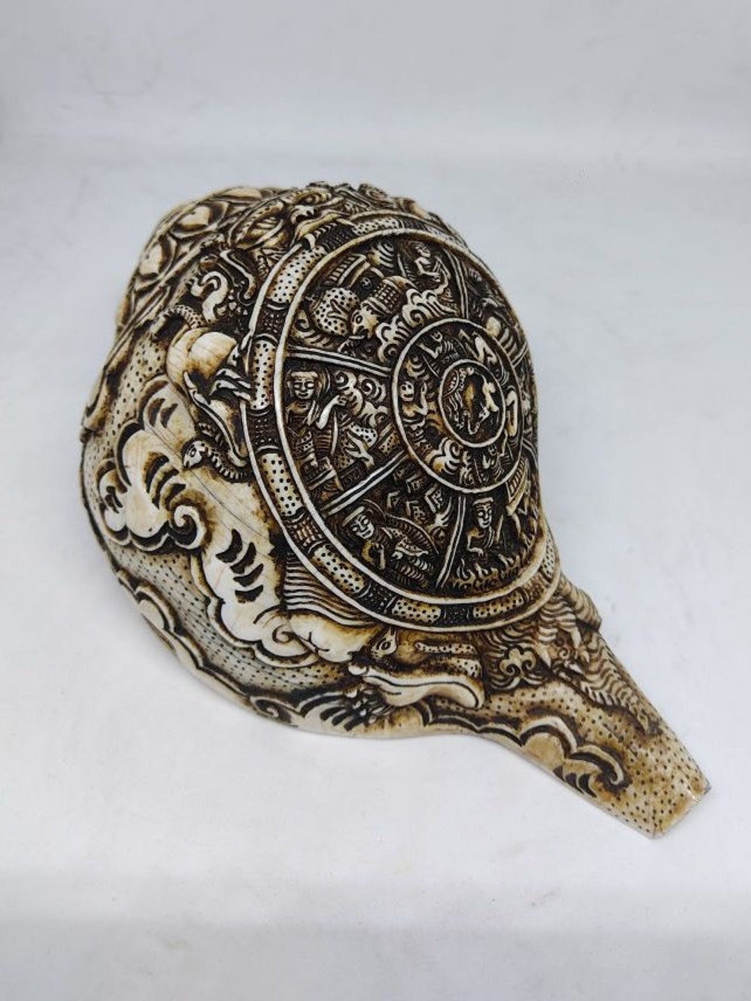 Shell Wheel of Life Sankha/ Conch Carved Handmade in Nepal Buddhist ...