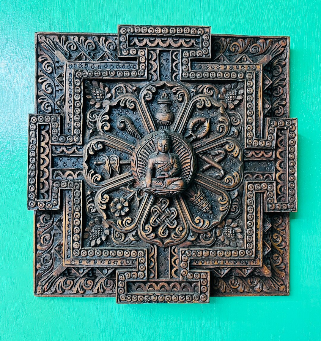 Wooden Shakyamuni Buddha Asthamangal/ Eight Auspicious Sign Wall ...