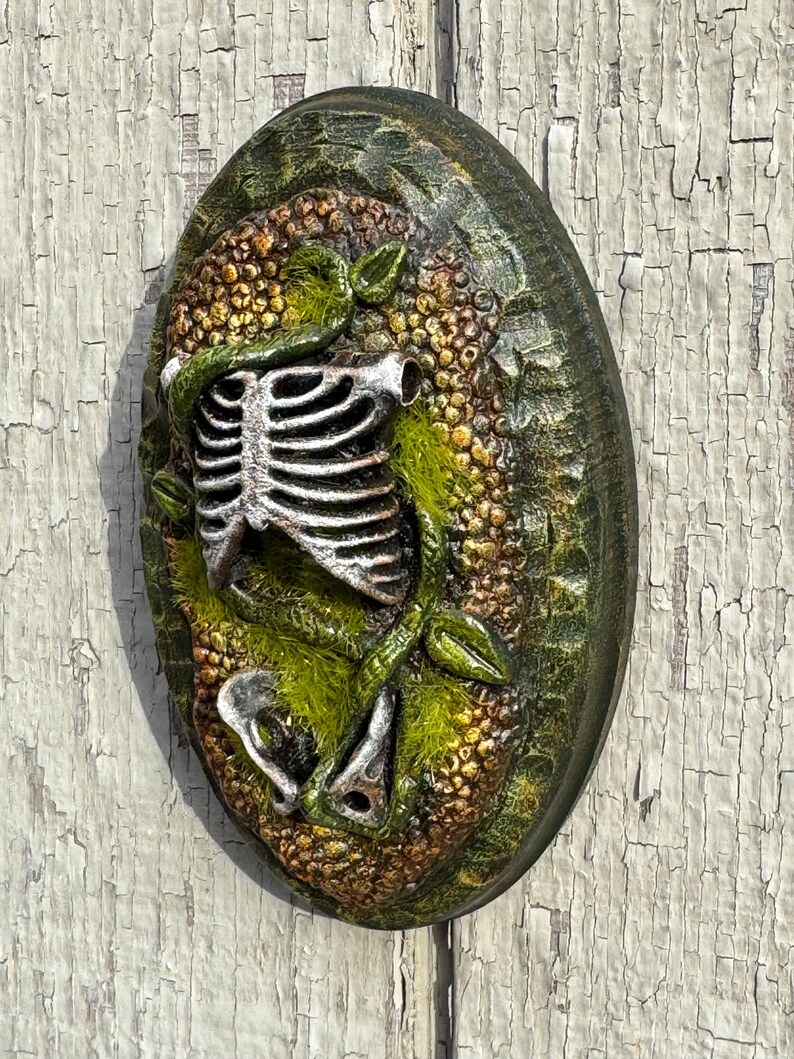 Moss & Bone OOAK Assemblage - Cottagecore Nature Decay Sculpture - Hand ...