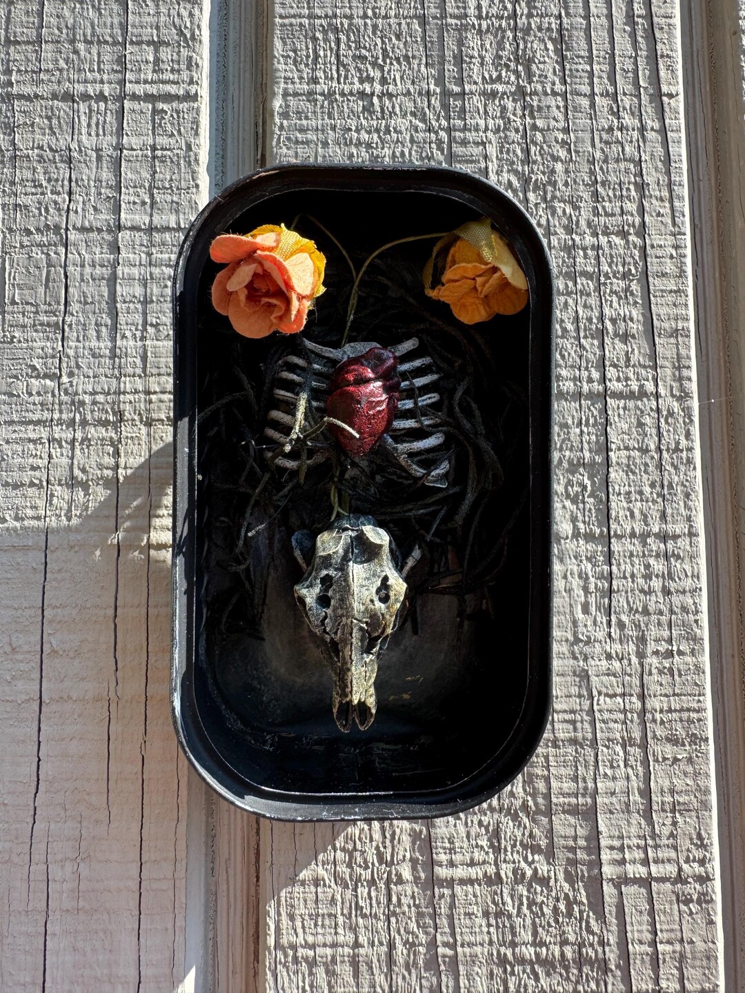 Skeleton & Deer Torso Shrine - Nature and Decay - Bones - Found Object ...