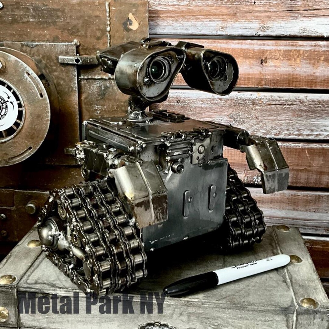 Handmade Recycled Metal Robot Sculpture - Wall-bot- Industrial ...