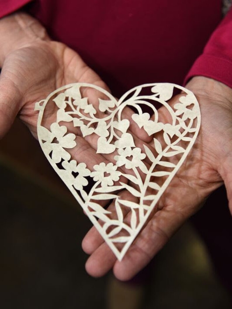 PAPERCUT Floral Vine Heart ORIGINAL Handmade Paper Cutting - Etsy
