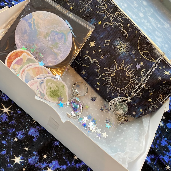 Moon Box - Etsy