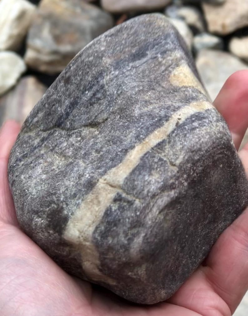 Montana Shocked Quartzite Impactite 5 Sided Crystal Shaped Flyer ...