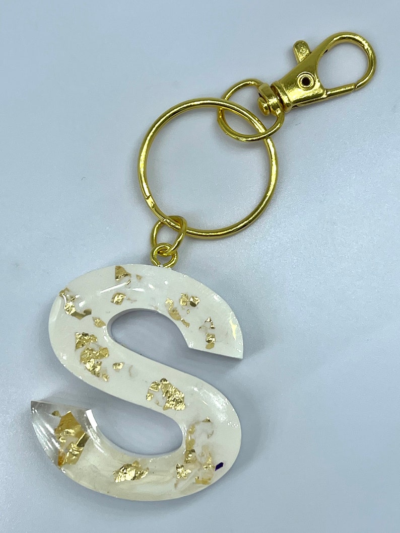 Gold Marble Initial Keychains. - Etsy