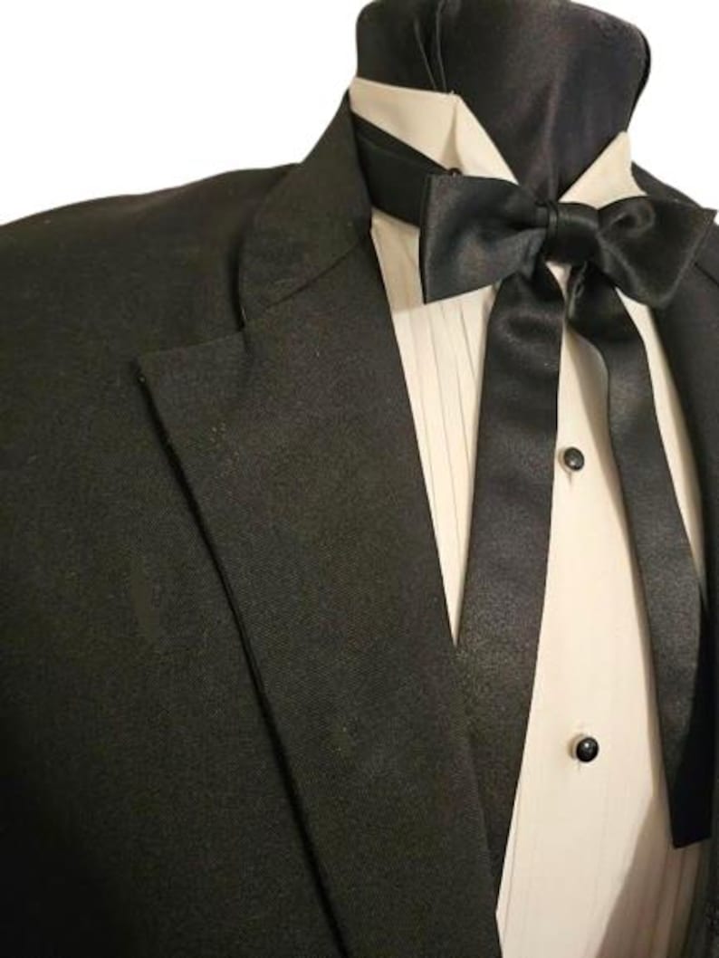 Vintage Men's 14 Button Black Frock Victorian Caroler Tuxedo Coat Extra ...