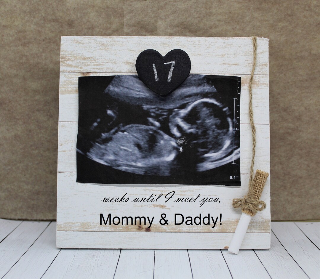 Dad to Be Gift Ideas / Parents to Be Gifts / Christmas Pregnancy Gift ...