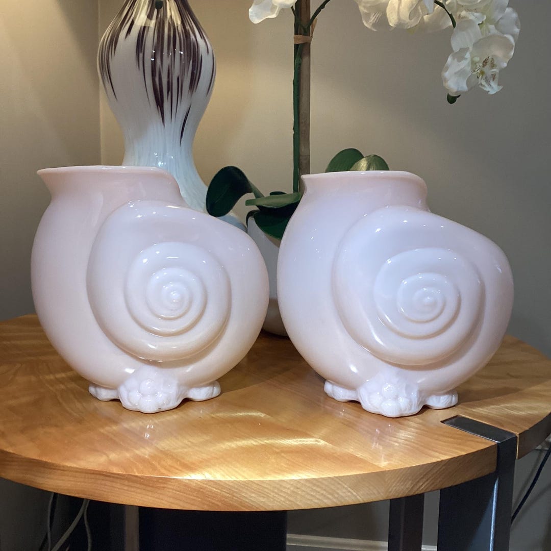 Vintage Cambridge Glass Translucent Pink Crown Tuscan Nautilus Shell ...