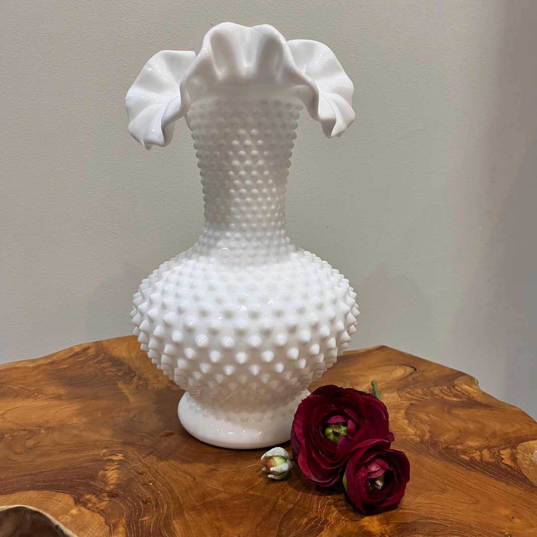 Vintage 1930's Fenton Milk Glass Hobnail Pattern Vase - Etsy