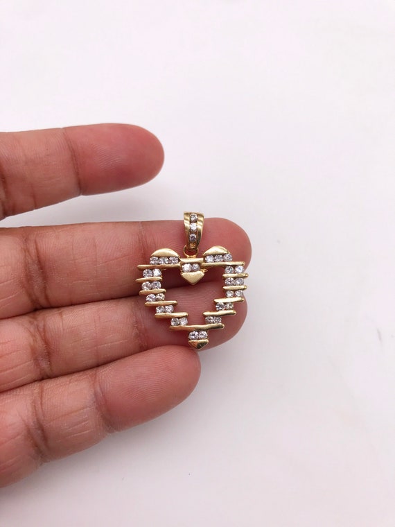 14k Gold Diamonds Heart Shaped Ring Signed Jd - Gem