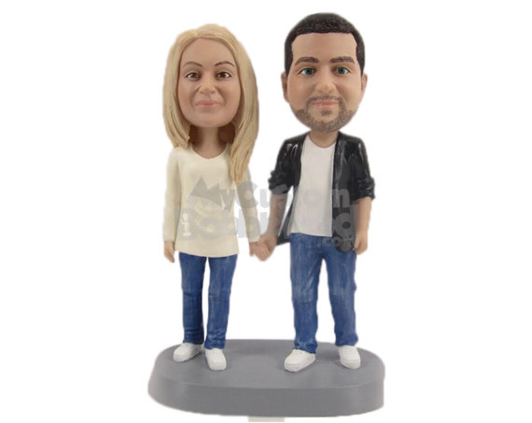 Custom Bobblehead Couple Holding Hands Custom Bobblehead, Bridal Party ...