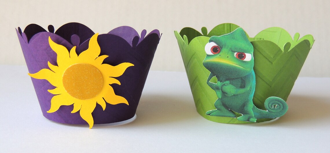 Princess Rapunzel Pascal Cupcake Wrappers Toppers | Etsy Italia