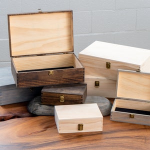 Wood Memory Box, Rustic Wooden Keepsake Box, Personalized Engraved Gift ...