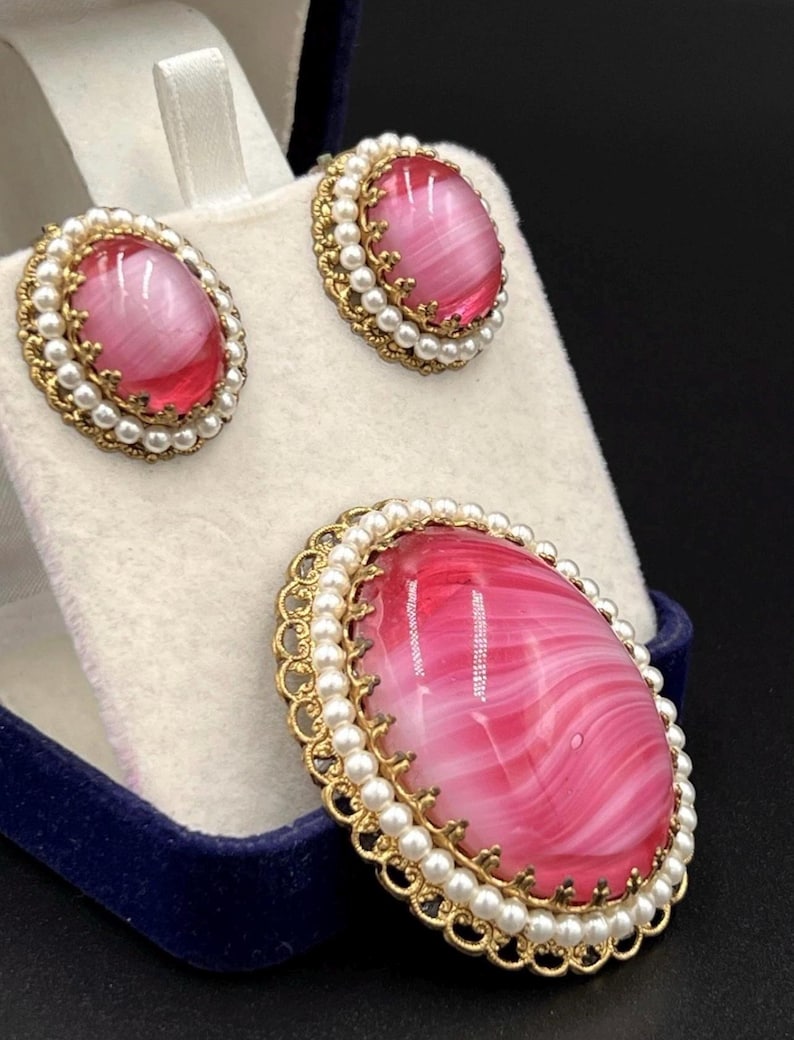 West Germany Porphyry Glass & Seed Pearl Brooch Earrings Set, Cranberry ...