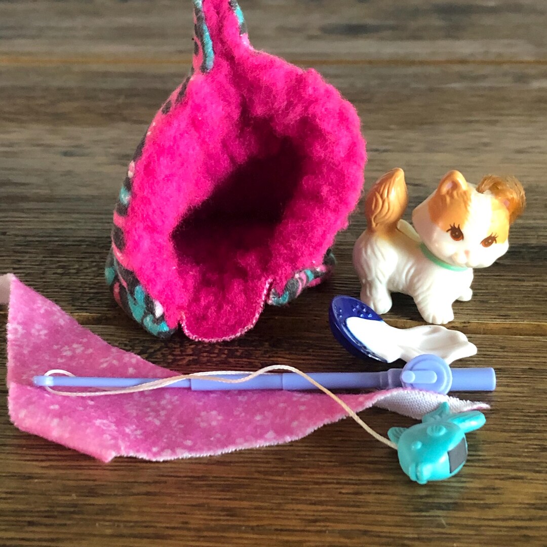 Vintage 1995 Kenner Littlest Pet Shop “shop Kitty Goes Camping ...