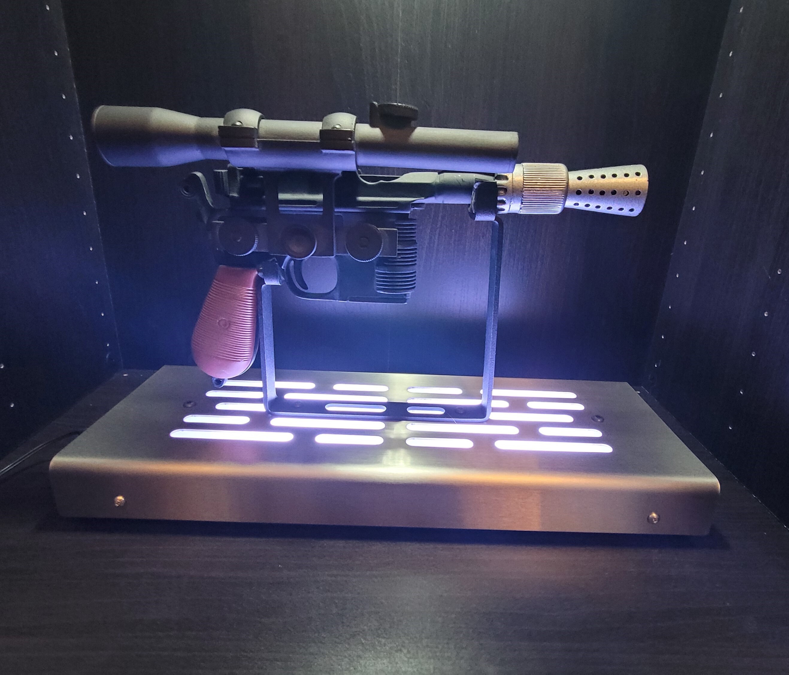 DL-44 Tabletop Blaster Display Stand Stainless Finish With LED Lights ...