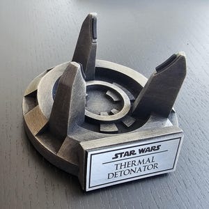 Thermal Detonator Display Stand With Data Plate - Etsy