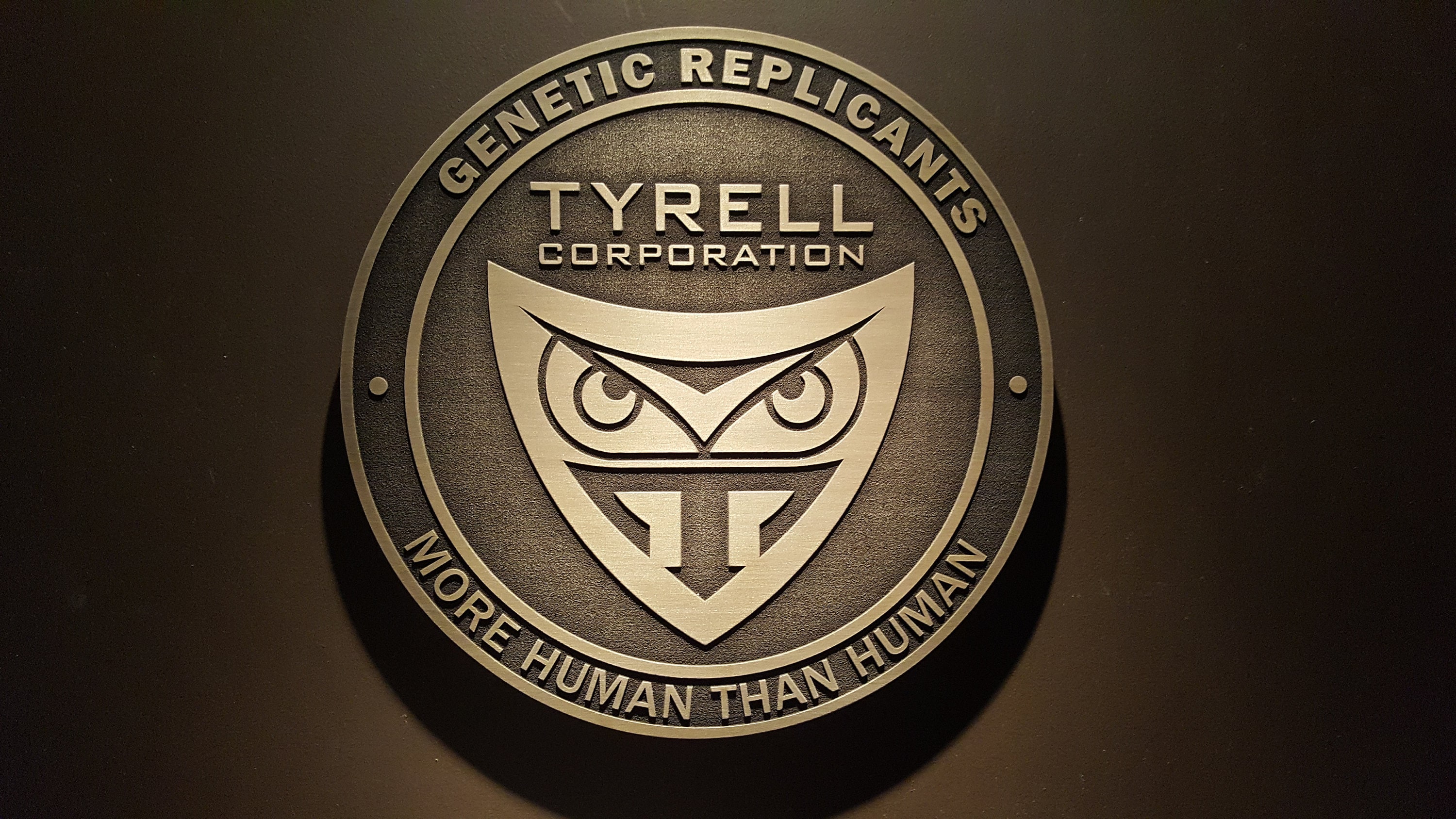 LARGE Blade Runner Tyrell Corporation Logo Plaque - Etsy