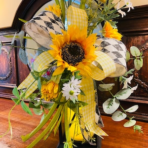 Sunflower Lantern Swag, Battery Operated Lantern, Sunflower Lantern ...