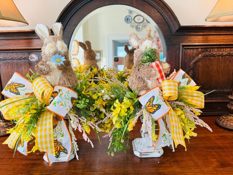 Easter Centerpiece, Easter Candlestick Arrangements, Bunny Centerpieces ...