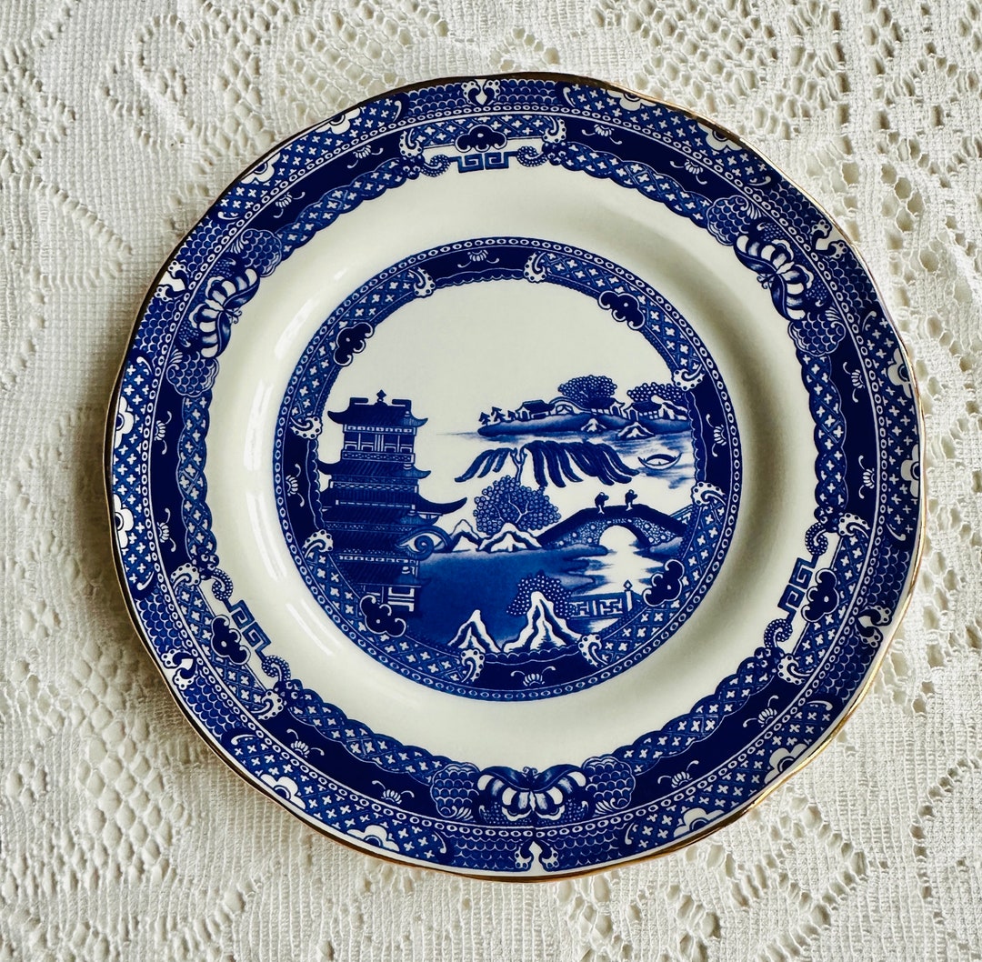 A Vintage Blue and White Willow Pattern Dinner Plate Made by Wade ...