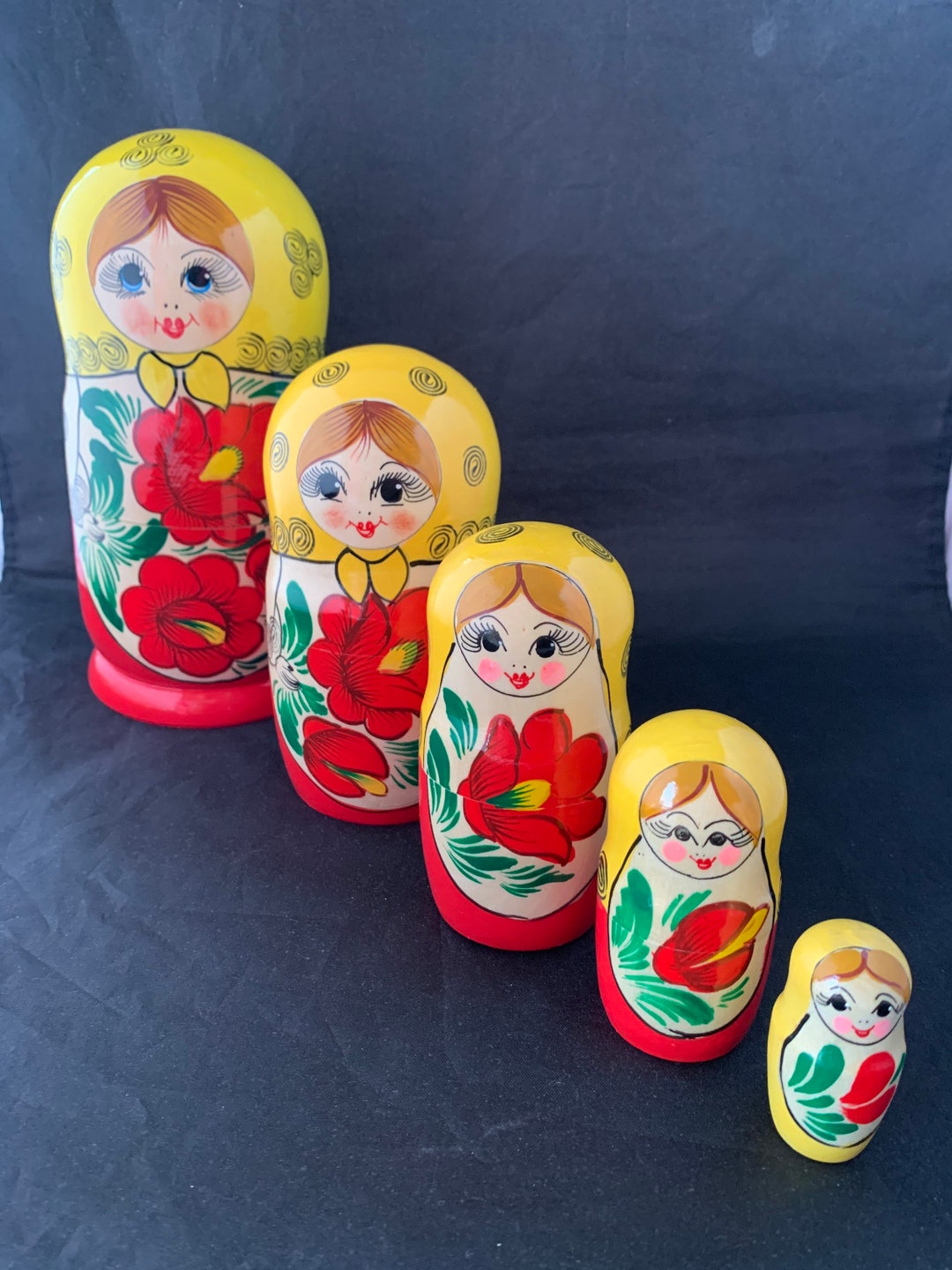 A Traditional 5 Piece Hand Painted Slavic Matryoshka Babushka - Etsy