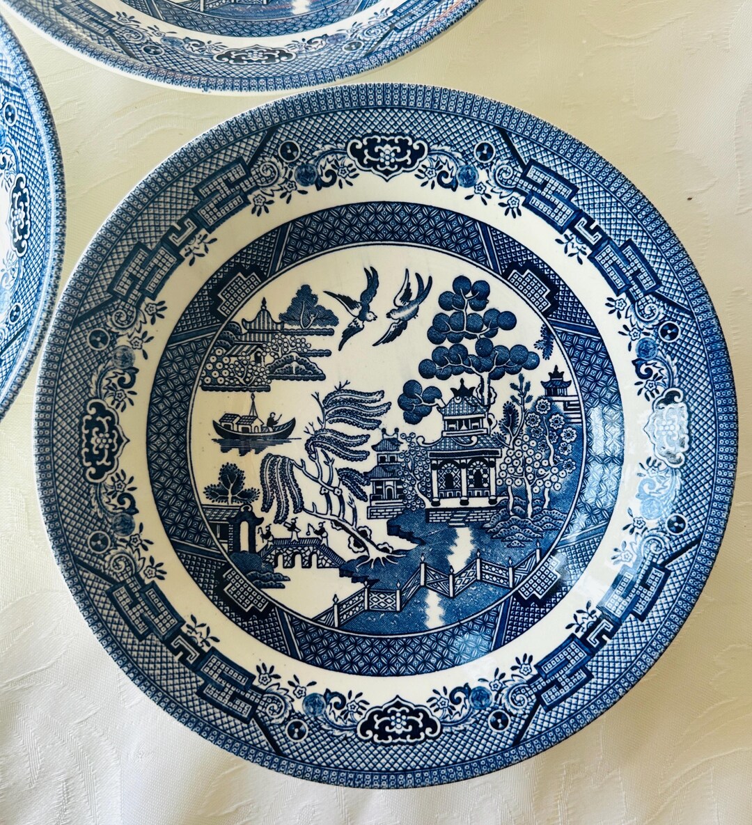 A Vintage Blue and White Willow Pattern Dish. Churchill China C1970s ...