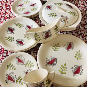 An Iconic 1950s JAS Broadhurst Ironstone Hand Painted Salad or - Etsy