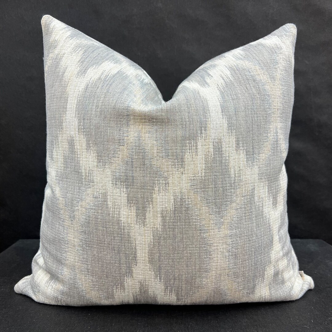 Jane Churchill Fontaine Designer Blue Fabric Sofa Cushion Pillow Cover ...