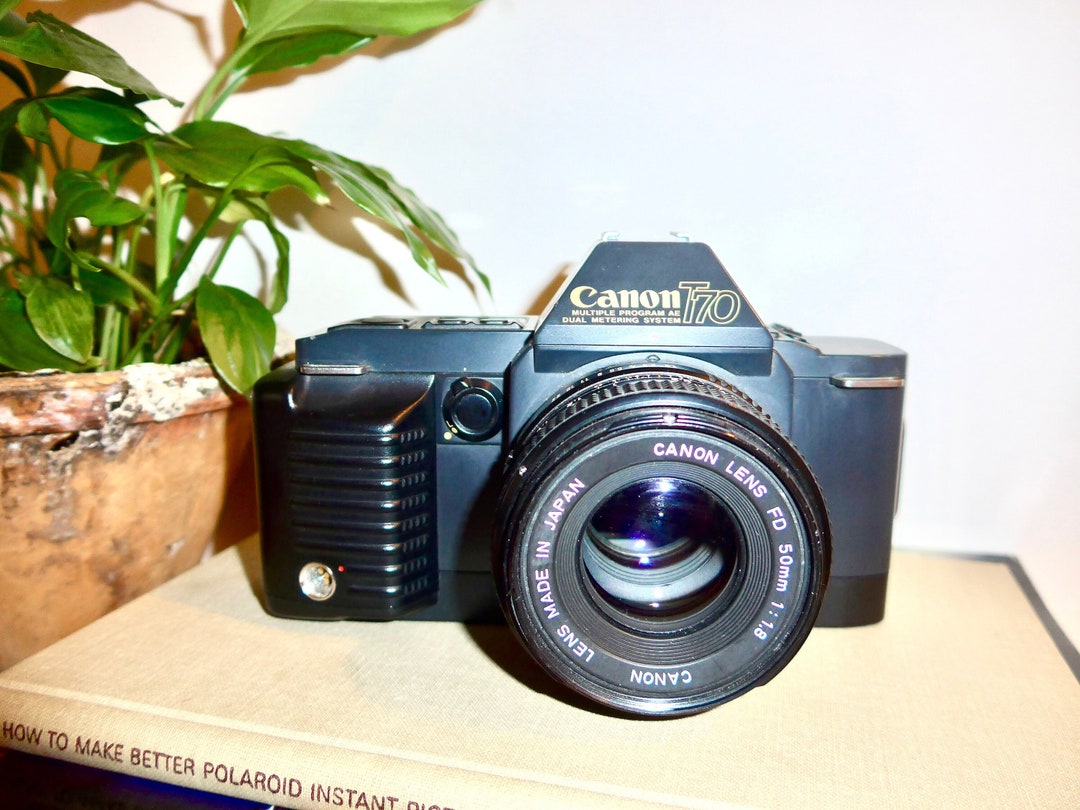 Vintage Canon T70 35mm Film Camera Canon T70 SLR Camera With Canon FD ...