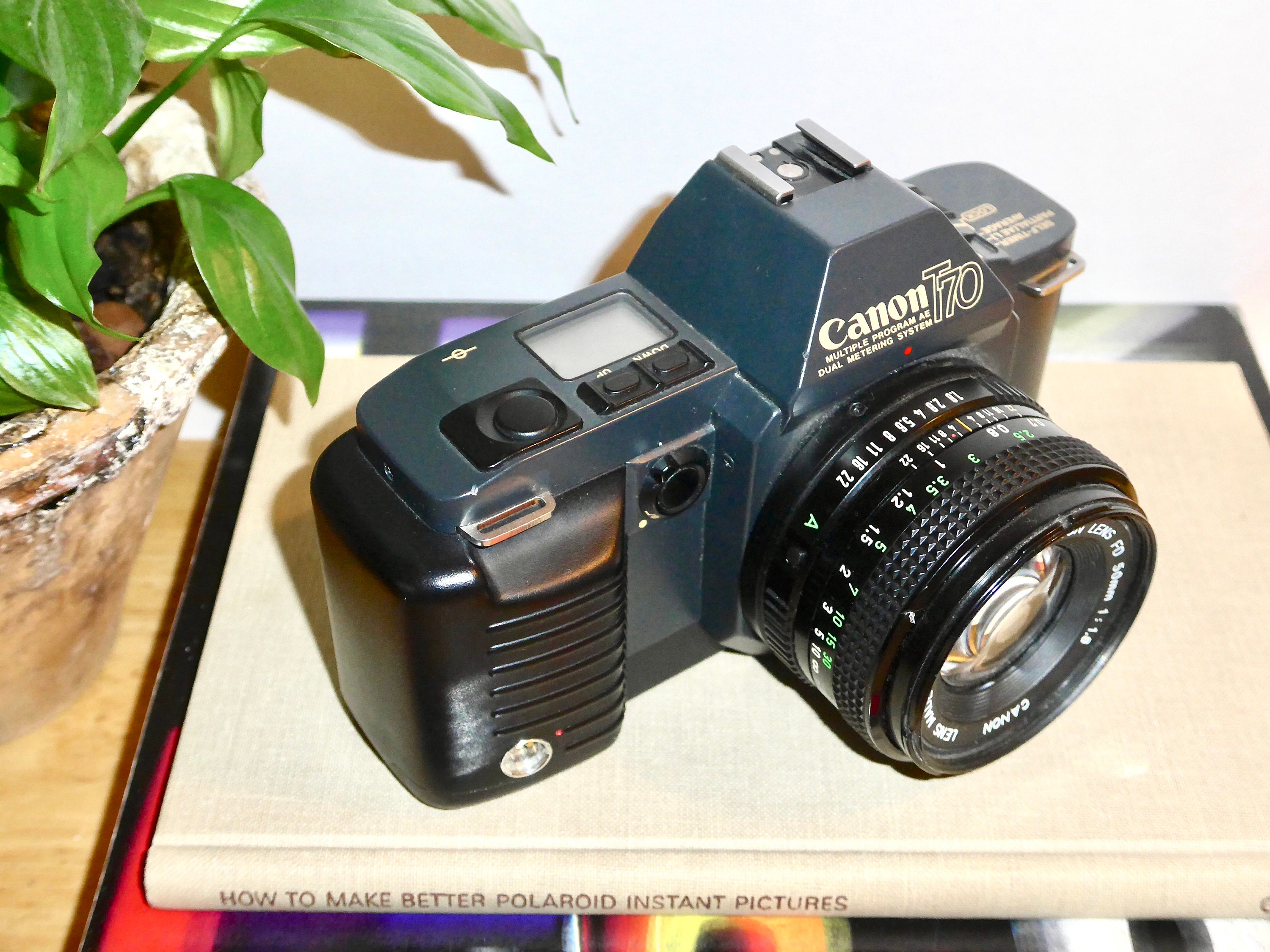 Vintage Canon T70 35mm Film Camera Canon T70 SLR Camera With Canon FD ...