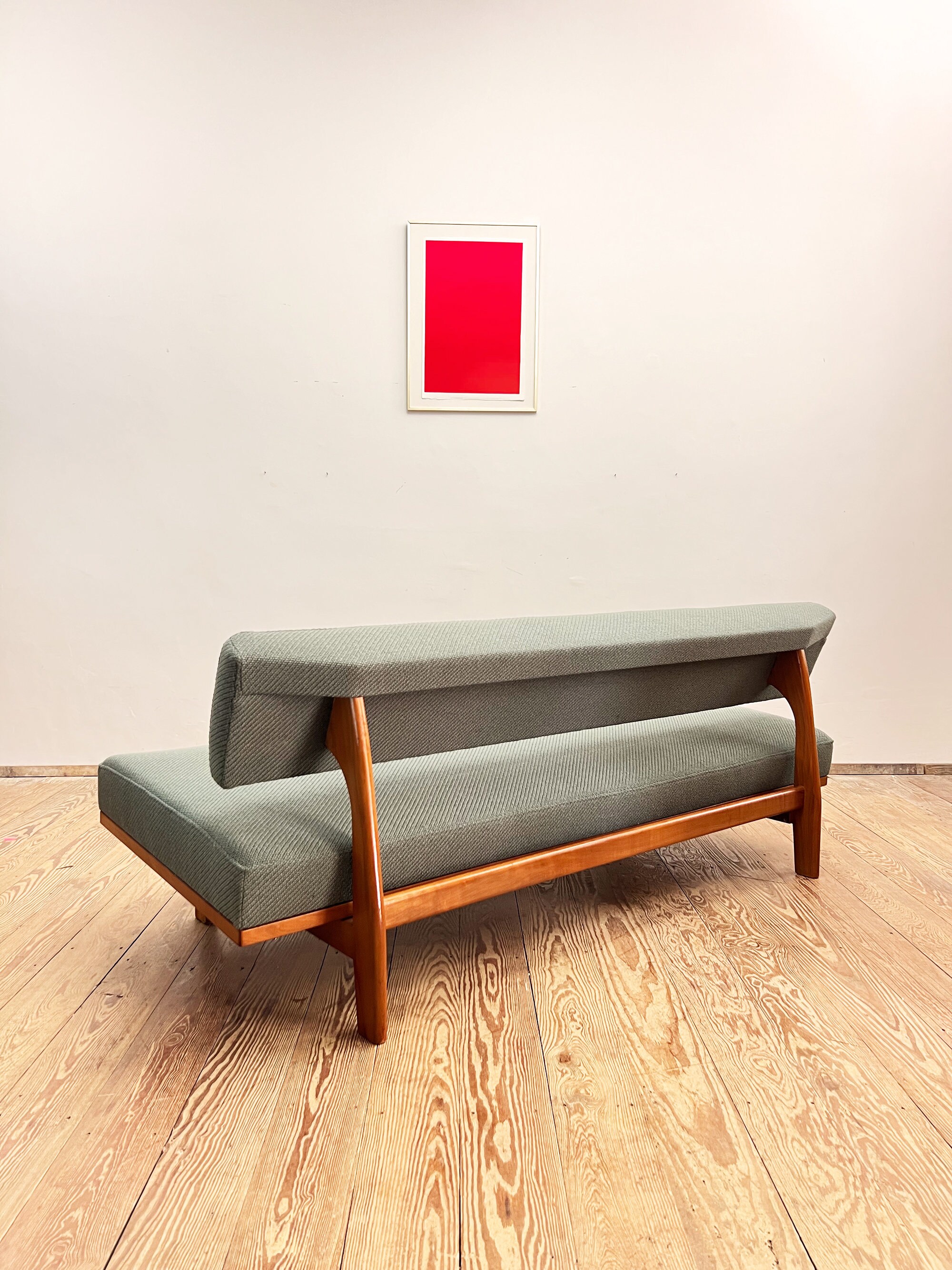 Cool Mid Century Day Bed Pictures