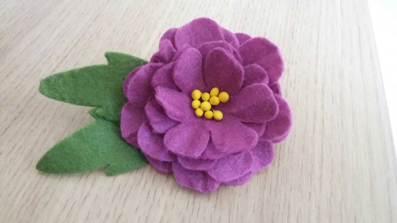 Flower Brooch felt flowerbroochflowersfloral brooch | Etsy