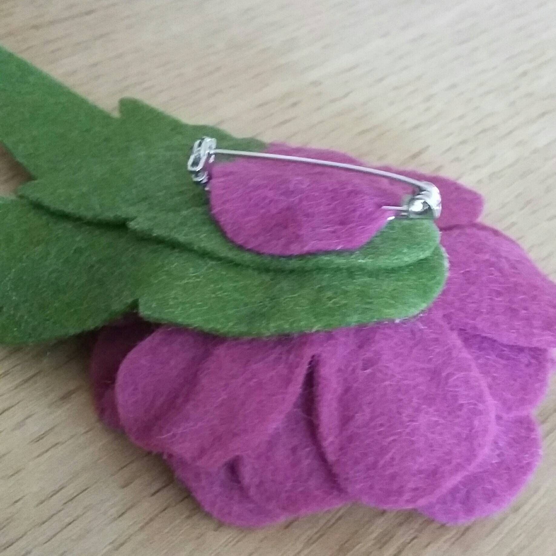Flower Brooch felt flowerbroochflowersfloral brooch | Etsy