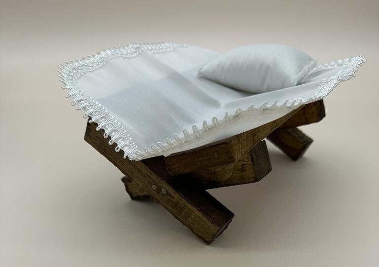 Bed for Baby God, Bed With Sheet for Baby God, Wooden Bed for Baby God ...