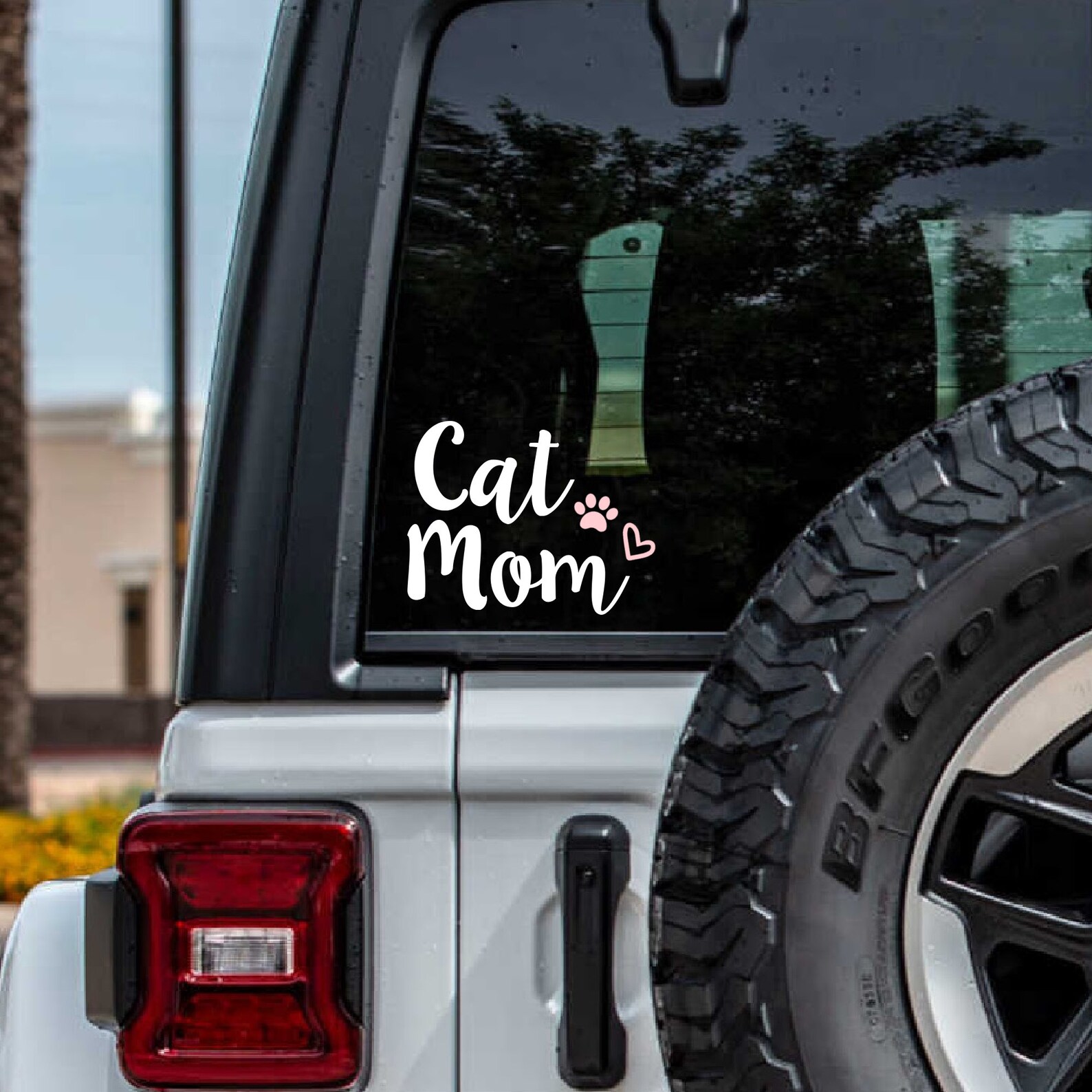 Cat Mom Car Decal, Cat Mom Sticker, Gift for Cat Mom, Cat Lover Decal ...